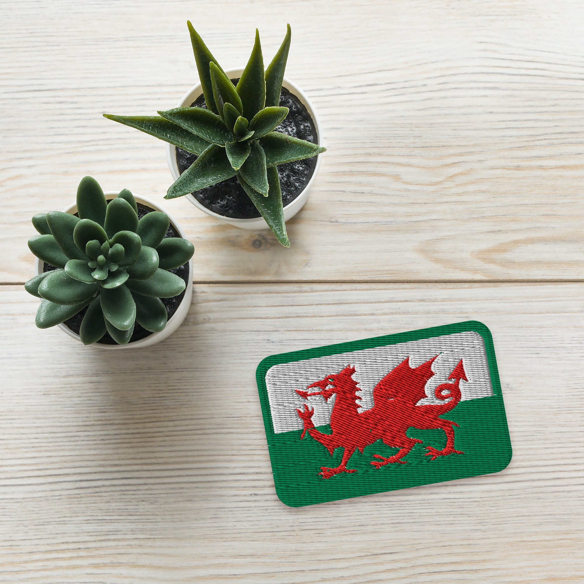 "Balchder Cymru" Welsh pride range – Art i bobl